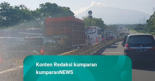 Tol Ciawi Arah Puncak Macet 5 km Mulai Rest Area KM 45 | kumparan.com
