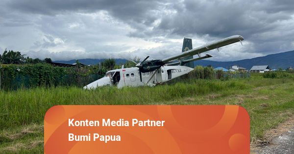 Pesawat Rimbun Air Tergelincir di Dogiyai Papua Tengah | kumparan.com