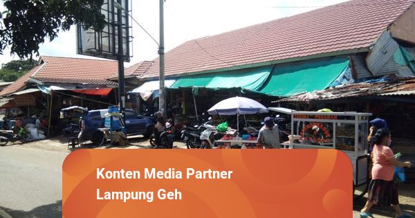Aktivitas Pasar Tempel Rajabasa Masih Seperti Biasa di Tengah Pandemi ...