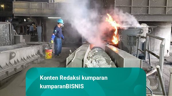 Mengintip Smelter Pengolahan Timah TINS di Bangka | kumparan.com