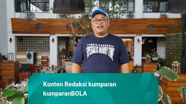 Melihat Aremania Dulu dan Kini bersama Yosep El Kepet | kumparan.com