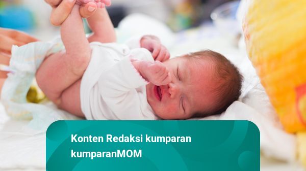 Penyebab Pup Bayi Berwarna Hijau | kumparan.com