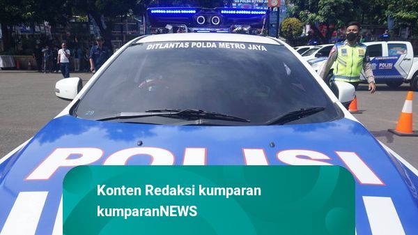 Foto: Wujud Kamera ETLE Mobile yang Tersemat di Mobil Polantas Polda ...