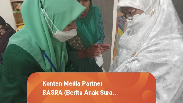 Mengenal Pijat Tuina pada Bayi dan Teknik Pemijatannya | kumparan.com