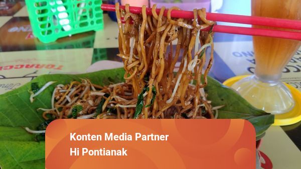 Menikmati Mi Gosong, Makanan Khas Sambas yang Bisa Ditemukan di ...