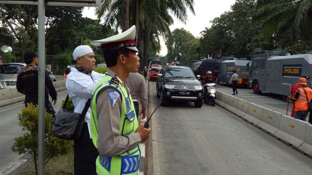 Sidang Ahok di Auditorium Kementan, Jalan RM Harsono Ragunan Ditutup ...