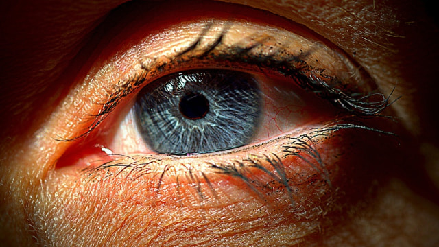 Peneliti Berhasil Bikin Kornea Mata Buatan | kumparan.com