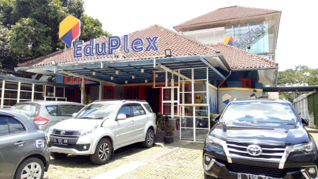 Eduplex, Cafe Sekaligus Tempat Belajar yang Nyaman di Bandung | kumparan.com