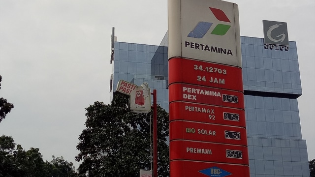 Pertamina: Premium Tidak Dihilangkan | kumparan.com