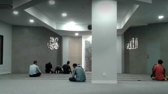 7 Mal di Jakarta dengan Musala Nyaman untuk Salat | kumparan.com
