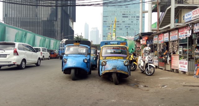 BPTJ: Bemo Sudah Tak Layak Jadi Transportasi Umum di Jakarta | kumparan.com