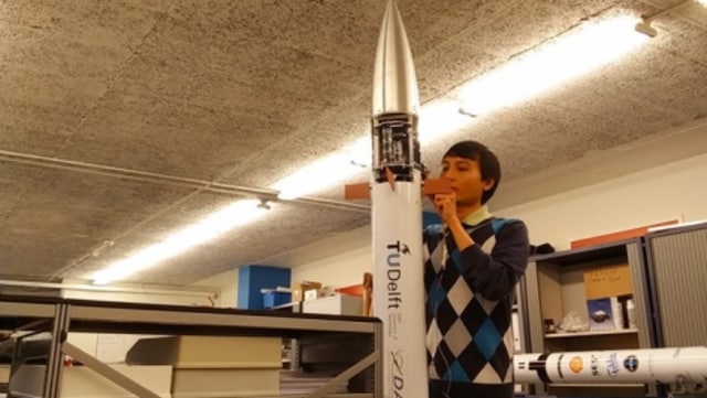 Dwi Hartanto dan Cerita Bohong soal Jet Tempur Siluman Eropa | kumparan.com