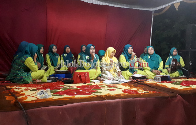 Alunan Merdu Sholawat dari Shofa Azzahra | kumparan.com