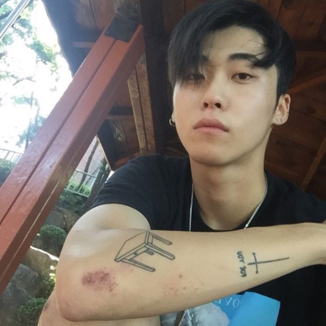 RIP, Model Lee Ui Soo Meninggal Muda di Usia 22 Tahun | kumparan.com