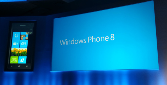 Microsoft Hentikan Pengembangan Windows Mobile 10 | kumparan.com