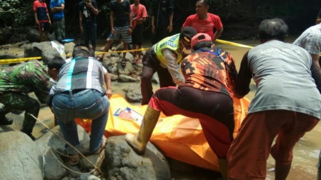 Mr X di Sungai Desa Karangjati Anyar, Polisi Masih Selidiki Penyebab ...