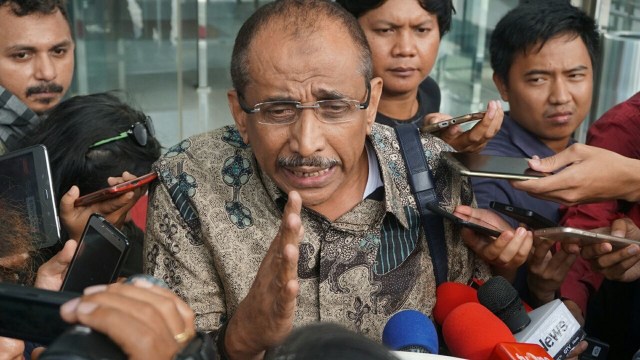 Politikus Gerindra Djamal Aziz Bantah Terlibat Proyek e-KTP | kumparan.com