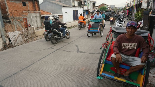 Becak Masih Ada di Jakarta, Tarif Sekali Naik Rp 10-15 Ribu | kumparan.com