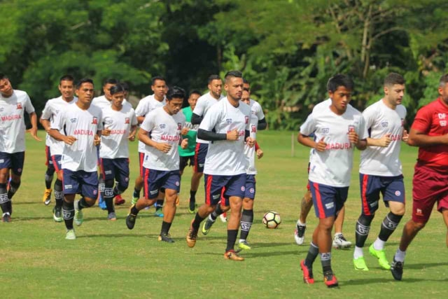Madura United Bidik Striker Asal Brasil | kumparan.com