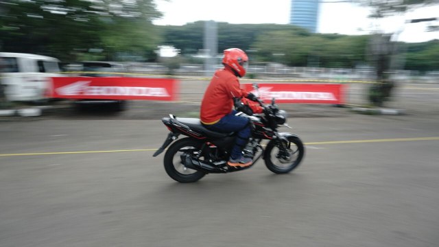 First Ride All New Honda CB150 Verza | kumparan.com