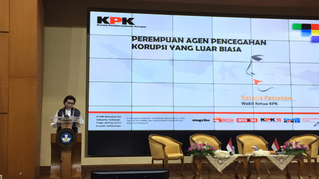 Basaria: Perempuan Bisa Jadi Pencegah Korupsi di Lingkup Keluarga ...