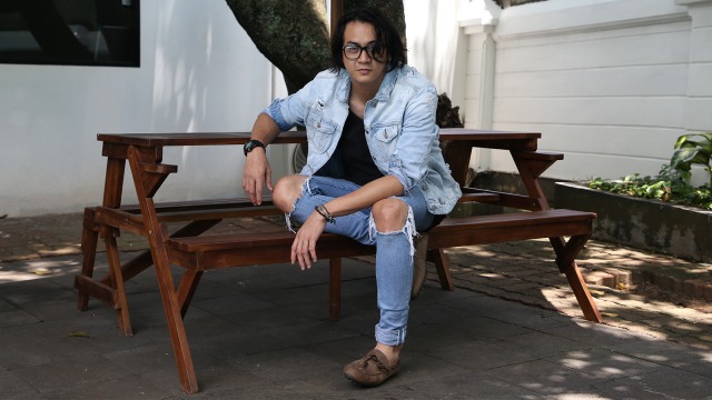 Dimaz Andrean Bikin Pangling dengan Rambut Gondrongnya | kumparan.com