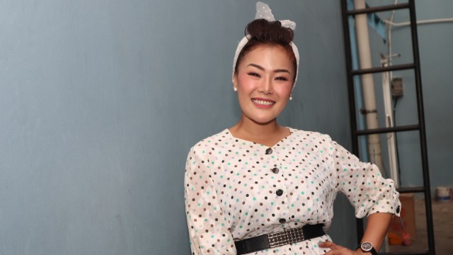 Chef Aiko Sempat Tunda Malam Pertama dengan Suami | kumparan.com