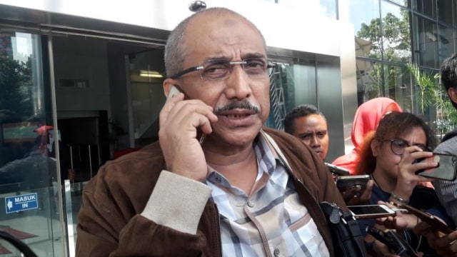 KPK Panggil Khatibul Umam dan Djamal Aziz Terkait Kasus e-KTP ...