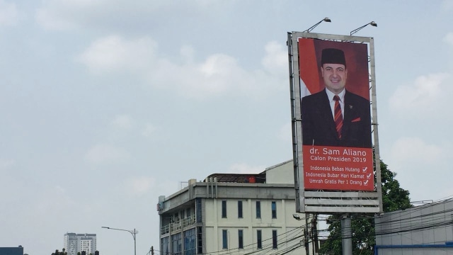 Sam Aliano dan Ambisinya Ikut Pilpres 2019 | kumparan.com