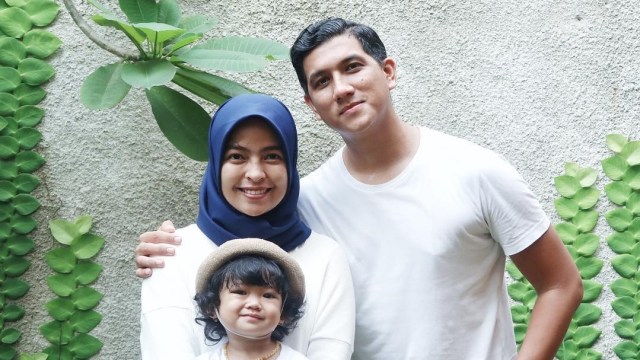 Kisah Tantri 'Kotak' yang Kini Mantap Berhijab | kumparan.com