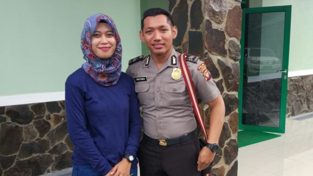 Dua Kebahagiaan Briptu Nova: Pernikahan dan Lulus Ujian PBB | kumparan.com