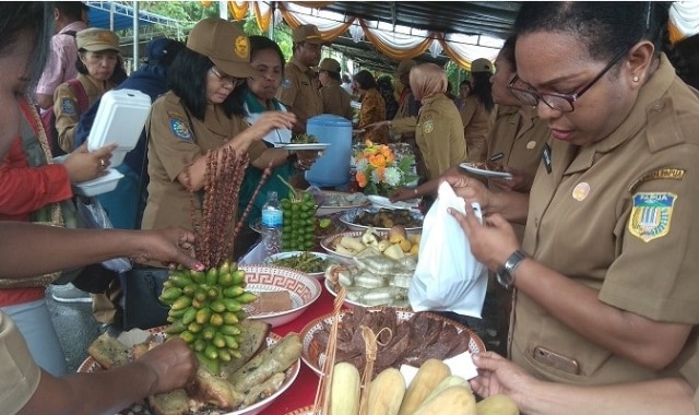 Panganan Lokal Jadi Menu Favorit di Papua | kumparan.com