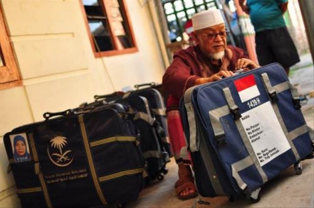 16 Tahun, Pensiunan DLLAJ Ini Geluti Usaha Reparasi Koper Haji ...