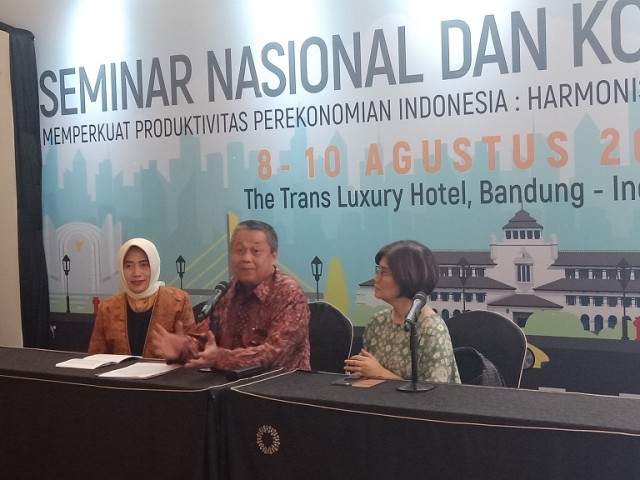 Perlu Harmonisasi Usaha Sektor Formal dan Informal di Indonesia ...