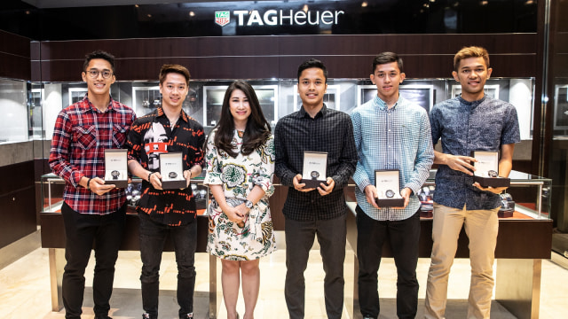 Hadiah Jam Tangan Mewah TAG Heuer Bagi Jonatan Christie dkk | kumparan.com
