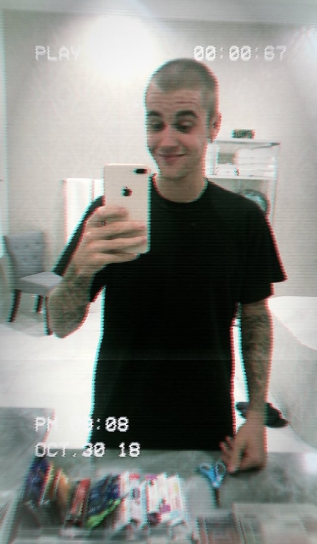 Lama Gondrong, Justin Bieber Akhirnya Potong Rambut Sampai Botak ...