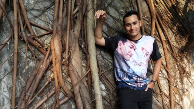 Peduli Lingkungan, Arifin Putra Rajin Bawa Tas Sendiri Saat Belanja ...