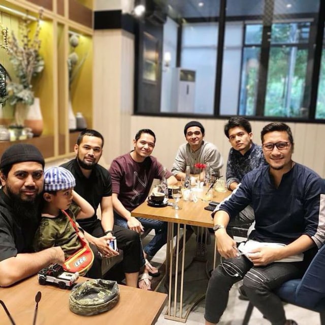 5 Fakta Acara Hijrah Fest yang Bikin Para Artis Menangis | kumparan.com