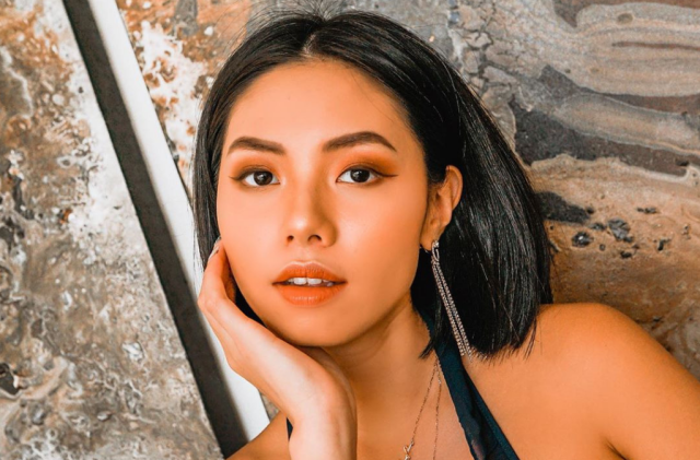 Intip Gaya Denim dari Olivia Lazuardy Saat di Tokyo | kumparan.com