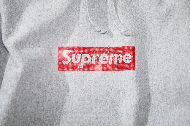 7 Fakta Unik Supreme, Salah Satunya Pernah Jual Batu Bata Seharga Rp 15 ...