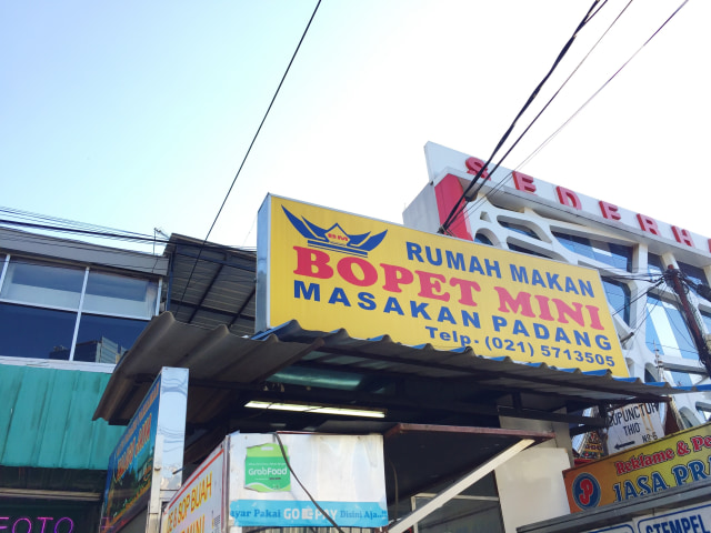 3 Alasan Restoran Padang Bopet Mini di Benhil Wajib Kamu Coba ...