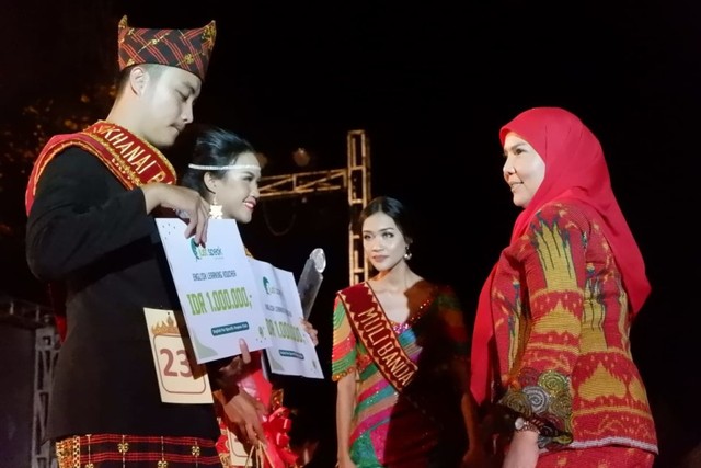 Pesan Eva Dwiana ke Muli Mekhanai : Jangan Sombong, Selalu Amanah ...