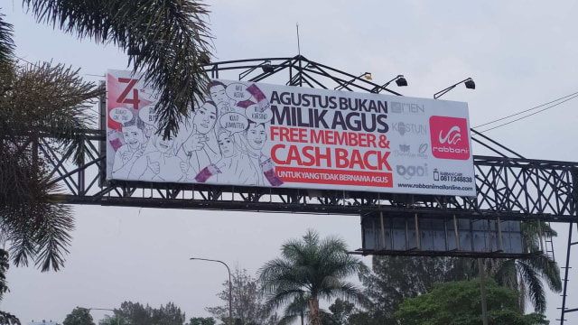 Baliho Rabbani Bergambar Kambing Berhijab di Bandung Dicopot | kumparan.com