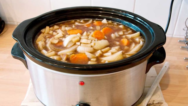 Steam Blender VS Slow Cooker | kumparan.com