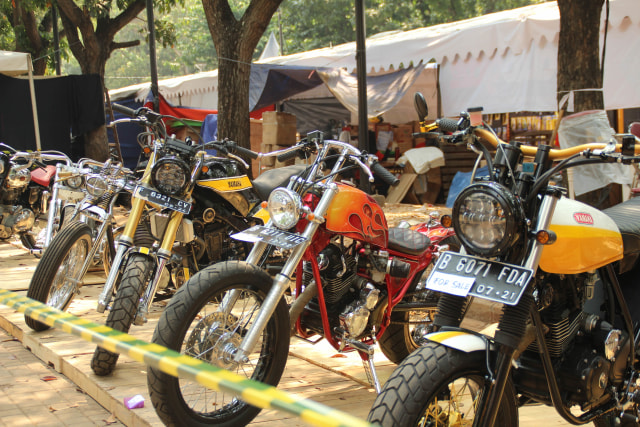 Ini Istimewanya Motor Kustom Tracker dan Bobber | kumparan.com