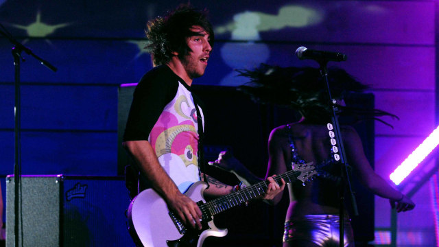 5 Lagu 'Emo' yang Bisa Bikin Kamu Nostalgia | kumparan.com