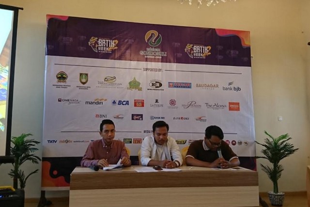 Mengembangkan Potensi Batik di Kalangan Milenial | kumparan.com