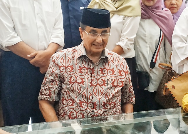 Ismeth Abdullah dan Raja Asniar Sudah Kembalikan Formulir | kumparan.com