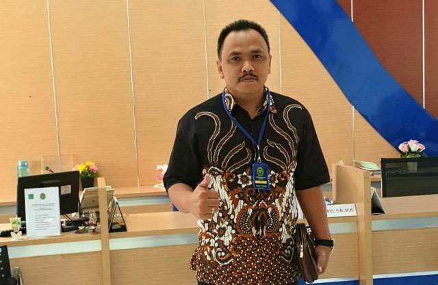 Makna Hari Pahlawan Menurut Yayan Riyanto: Berjuang Memberi Manfaat ...