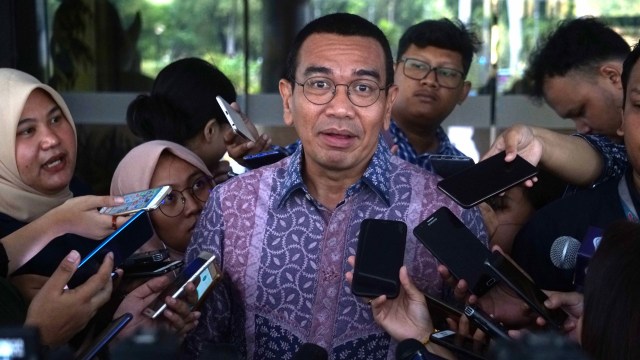 Saham GoTo Sempat Turun Berimbas ke Telkom, Stafsus Erick: Beda dengan ...
